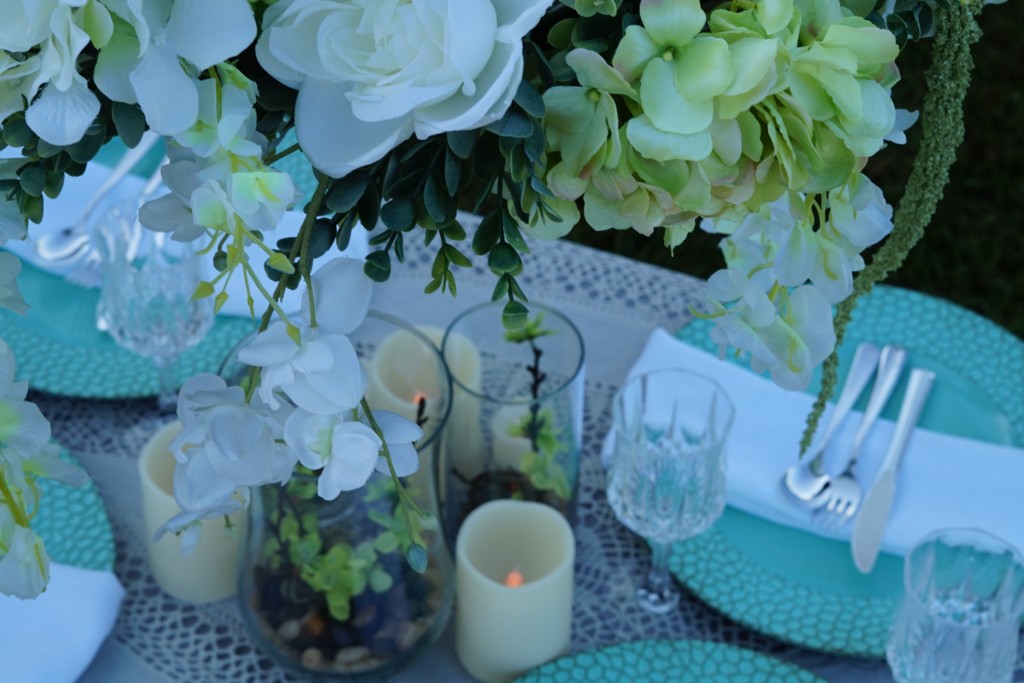 DIY Hula Hoop Romantic Floral Canopy